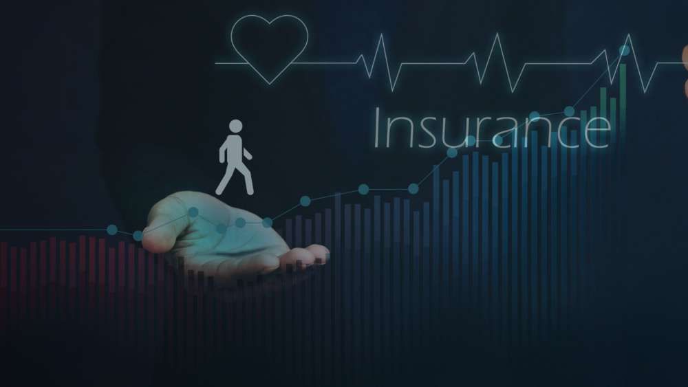 Four ways insurance companies can improve customer experience