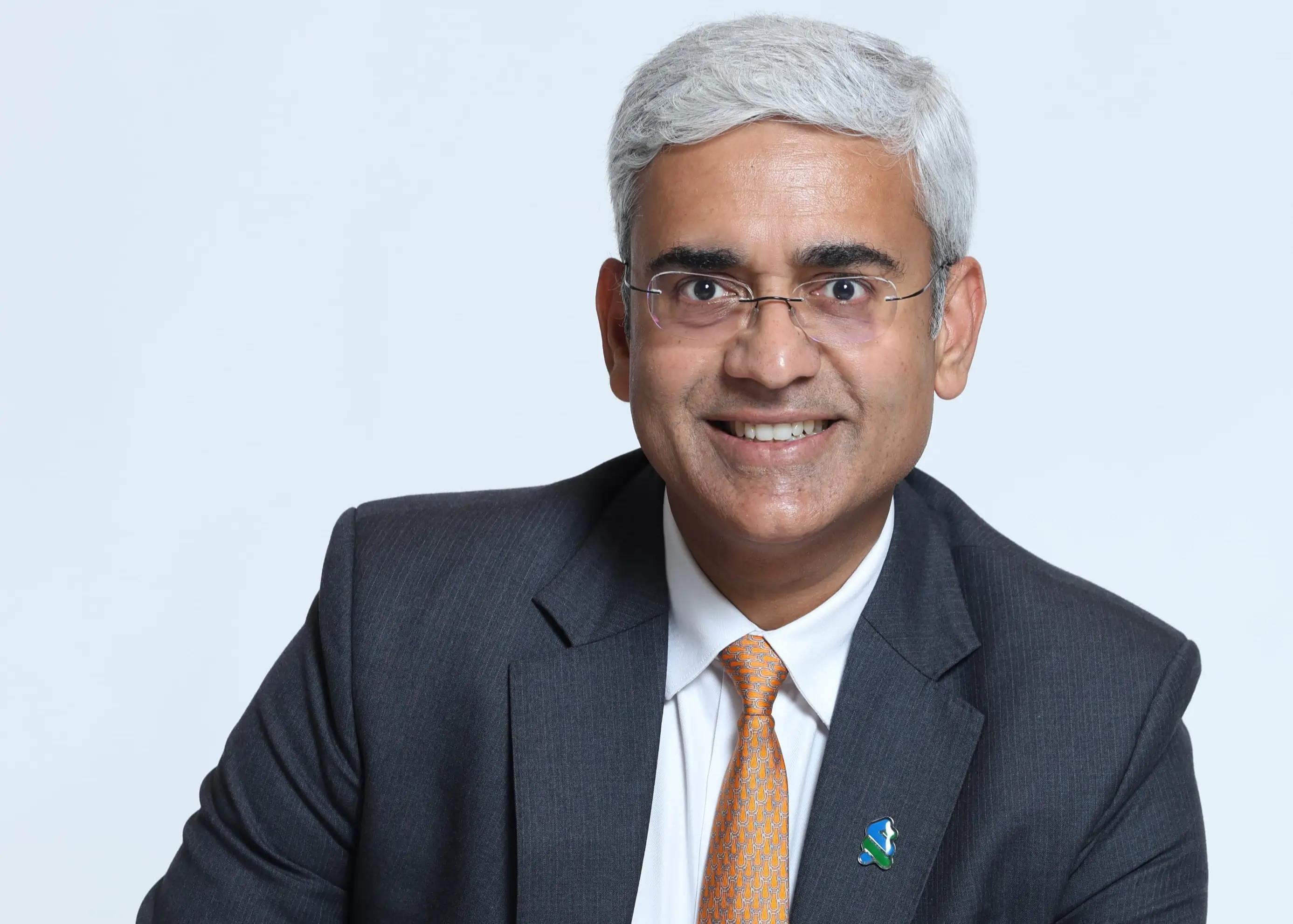 Banking on Experience in a Rising India: How Standard Chartered is ...